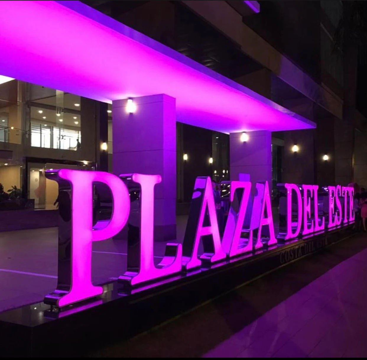 Store Front Sign Custom 3D Acrylic Letter Signboard Led Channel Letters ...